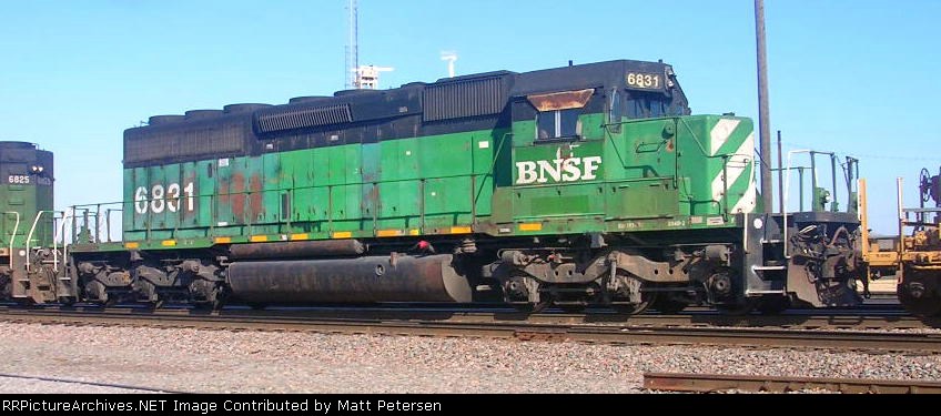 BNSF 6831